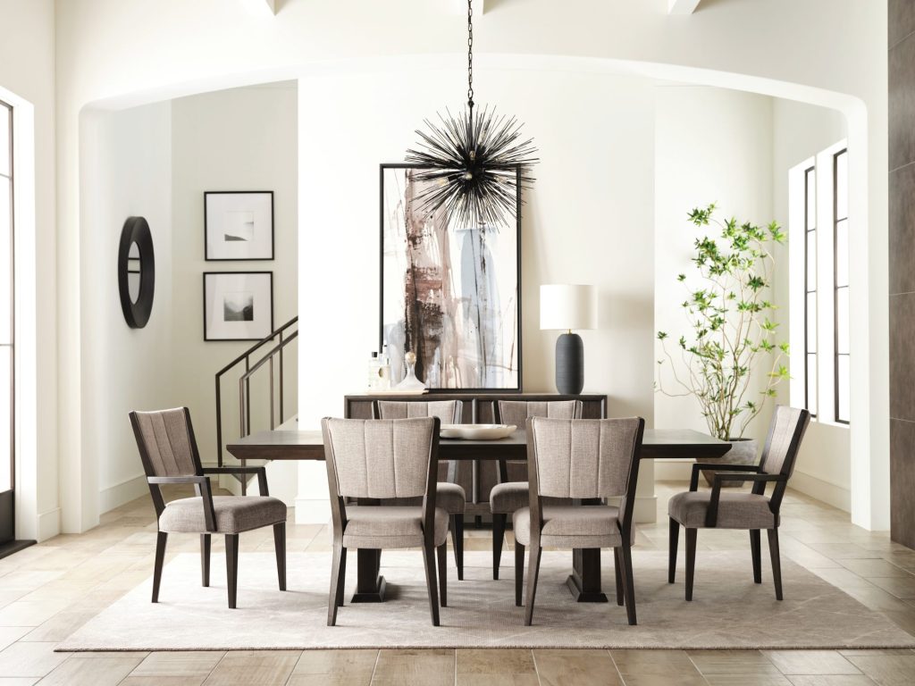 Quincy Dining Room Set by Pulaski Furniture - Seigerman's Furniture